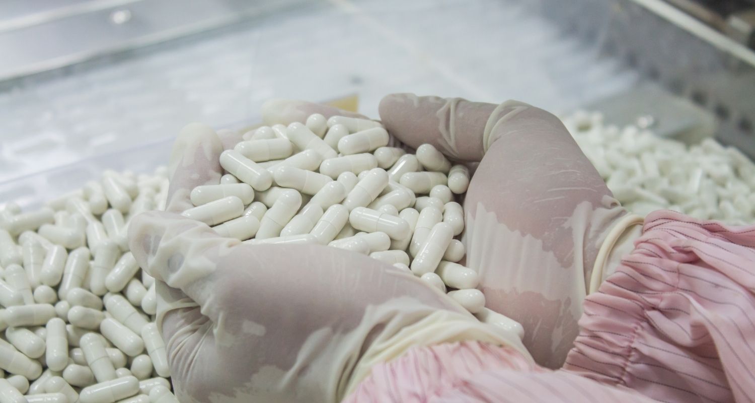 Pharmaceutical Manufacturing NY - Steps, Tools & Considerations